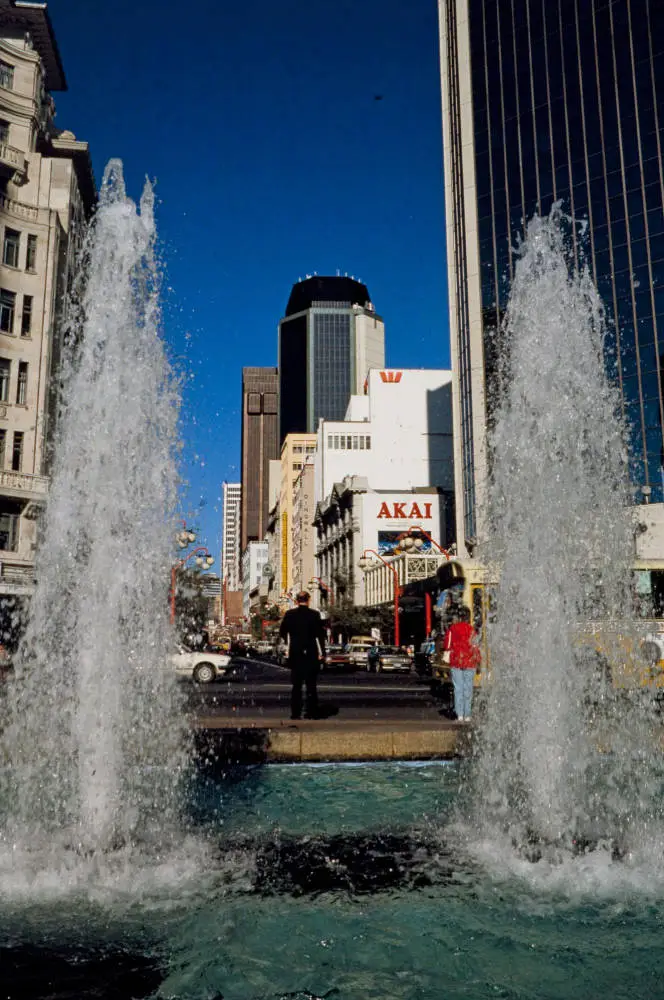 Coutts Fountain in Queen Elizabeth Square, Auckland Central | Record ...