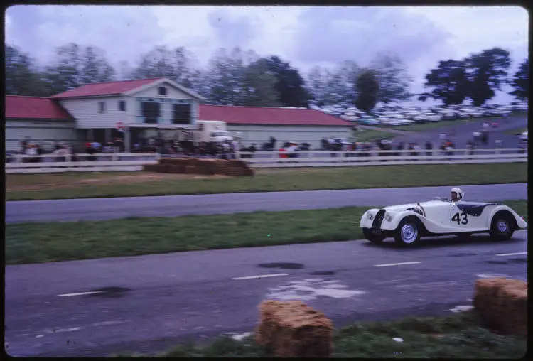 Pukekohe Race Track | Record | DigitalNZ