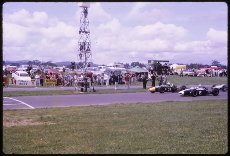 Pukekohe Race Track | Record | DigitalNZ