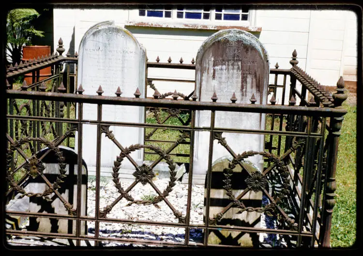 Graves of Henry and Marianne Williams, Pakaraka | Record | DigitalNZ