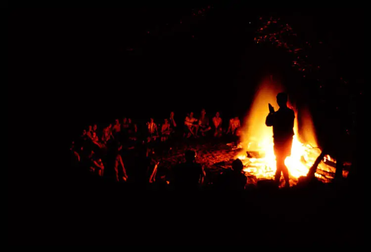 Campfire on the beach | Record | DigitalNZ