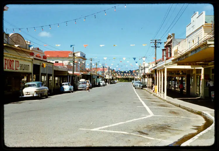 Victoria Street, Dargaville | Record | DigitalNZ
