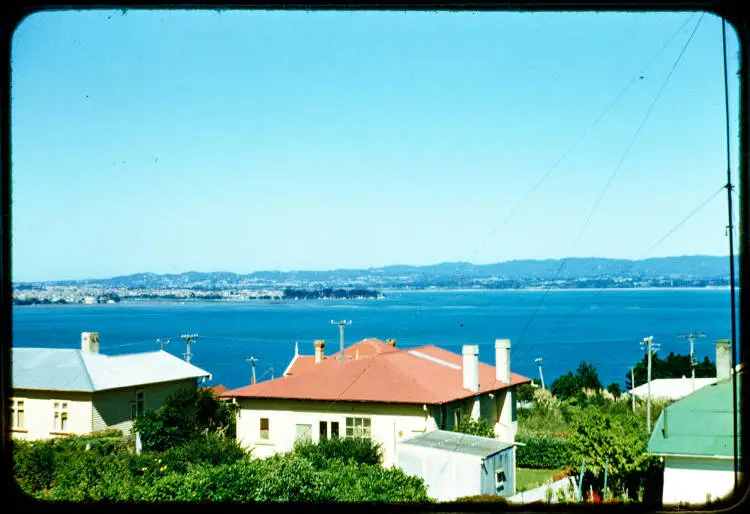 Point Chevalier from Birkenhead | Record | DigitalNZ