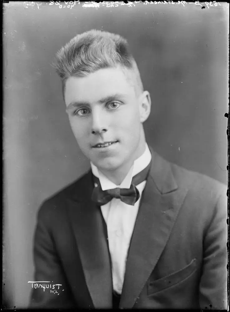 Mr Stringer | Record | DigitalNZ