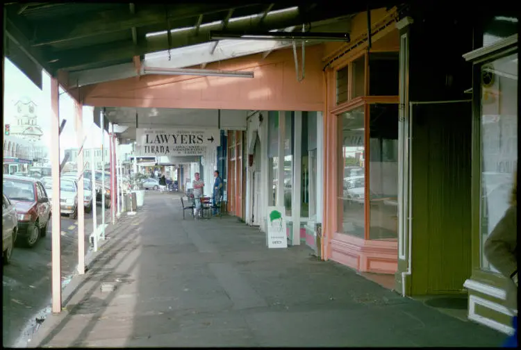 36-18 Jervois Road, Ponsonby, 1996 | Record | DigitalNZ