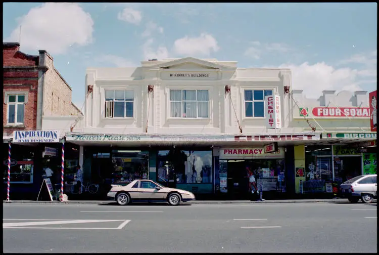 214-218 Jervois Road, Herne Bay, 1996 | Record | DigitalNZ