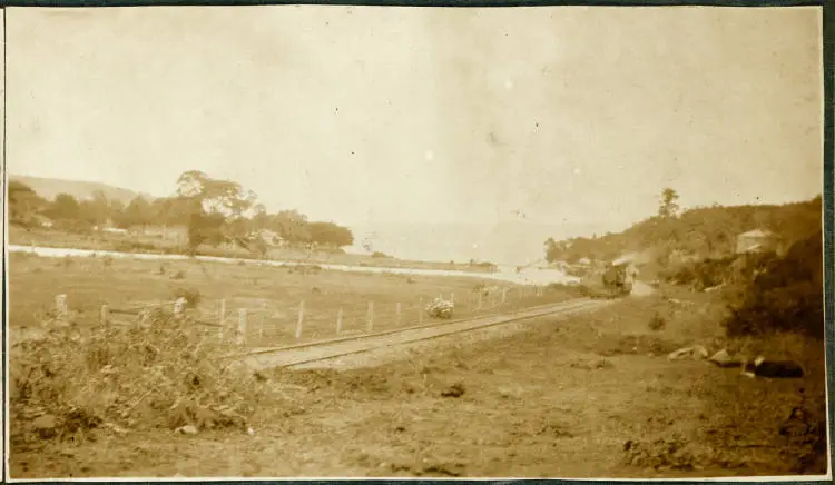 Huia Bay | Record | DigitalNZ