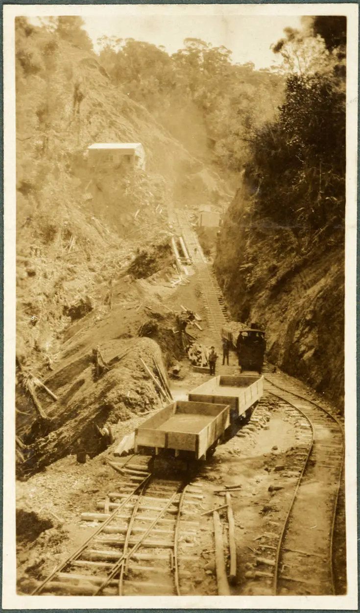 Quarry showing loco terminus and incline to quarry, Huia Dam, 1928 ...