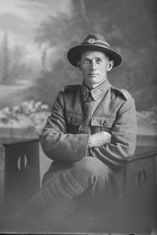 Trooper William Henry White, 1916 | Record | DigitalNZ