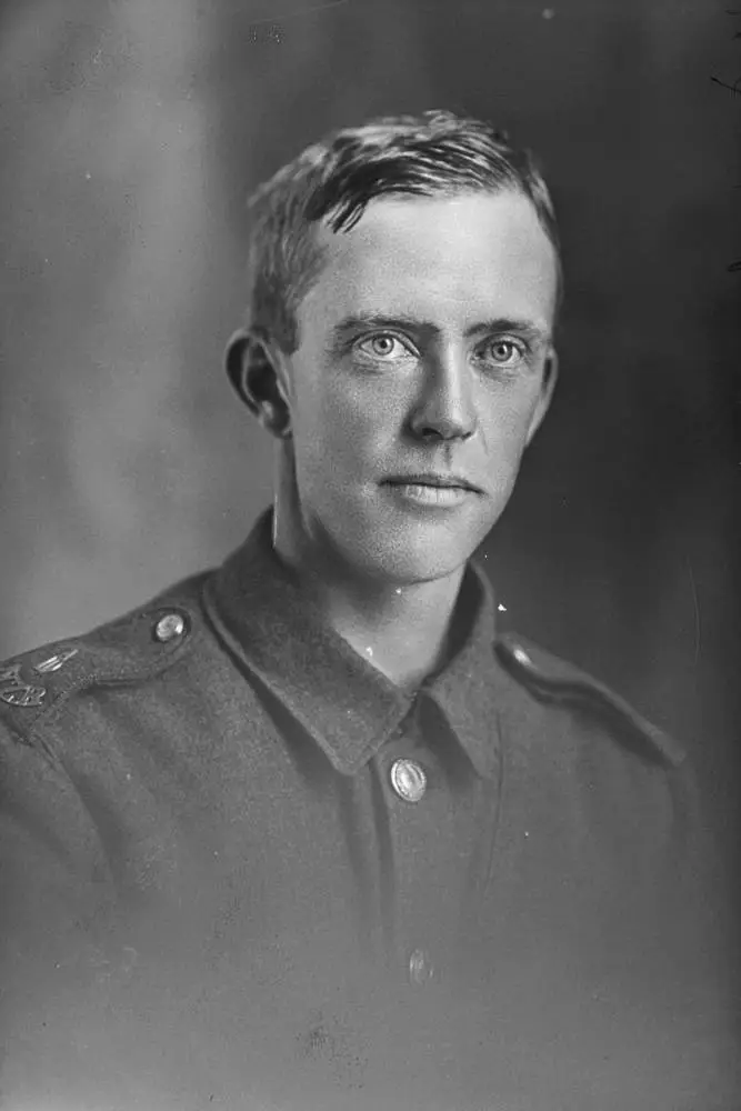 Private Kenneth Ray, 1916 | Record | DigitalNZ
