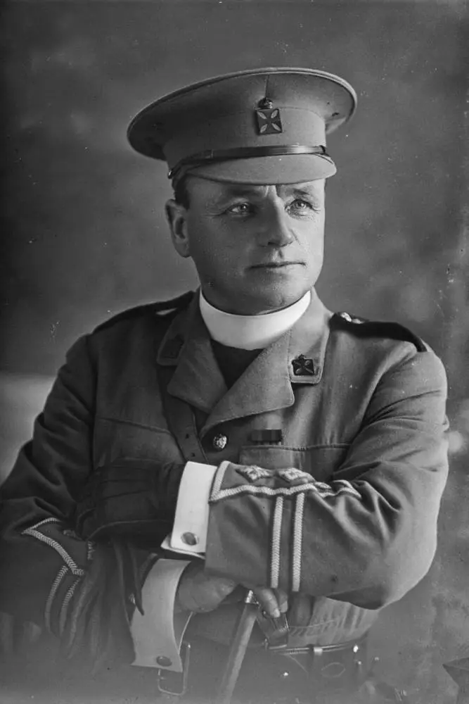Captain Reverend Lambert of the Chaplain Corps, 1917 | Record | DigitalNZ