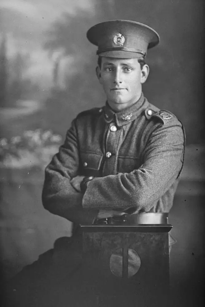 Private Joseph Howard Lawrence, 1917 | Record | DigitalNZ