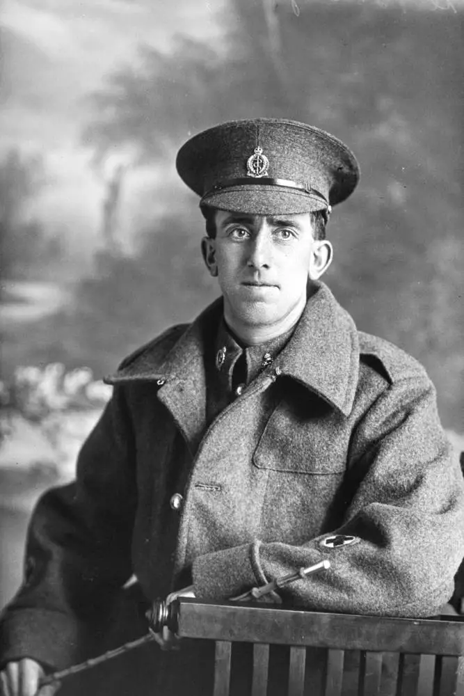 Private George Ernest Bridgens, 1916 | Record | DigitalNZ