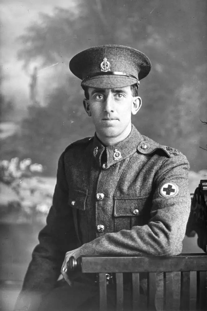 Private George Ernest Bridgens, 1916 | Record | DigitalNZ