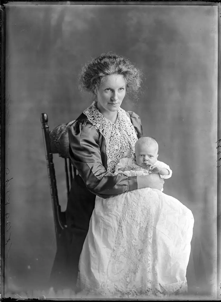 Mrs Atkinson and baby, 1912 | Record | DigitalNZ