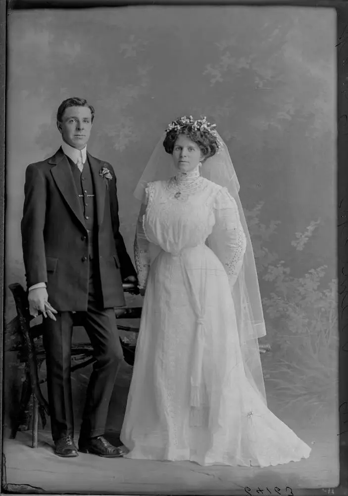 Mr and Mrs Trembath, 1911 | Record | DigitalNZ