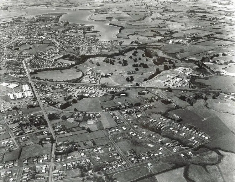 Aerial view of Middlemore, 1949 | Record | DigitalNZ