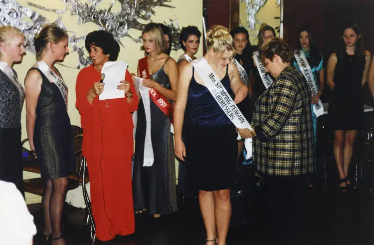Beauty pageant, Howick, 1998 | Record | DigitalNZ