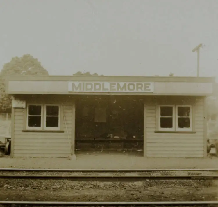 Middlemore Railway Station, ca 1947 | Record | DigitalNZ