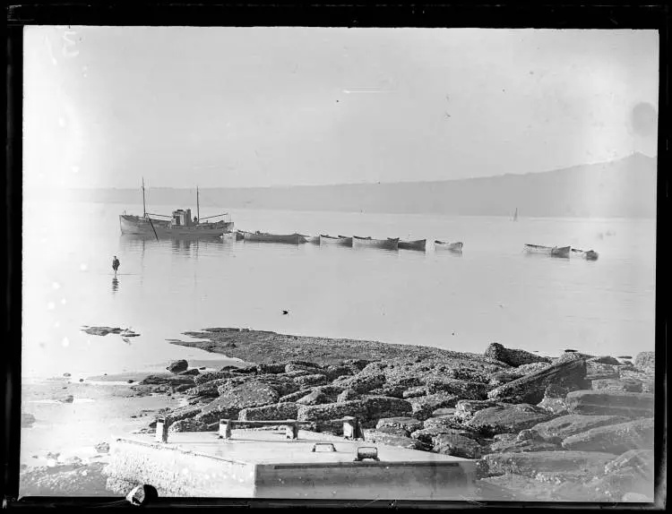Ikatere and Niagara lifeboats, Cheltenham Beach, Devonport, 1940 ...
