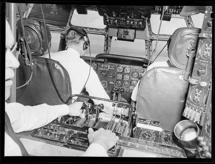 Cockpit of a Pan American Airways Clipper in flight | Record | DigitalNZ