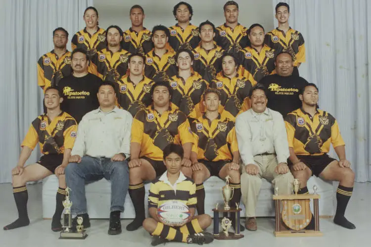 Papatoetoe Panthers, under eighteen open team, 2000 | Record | DigitalNZ