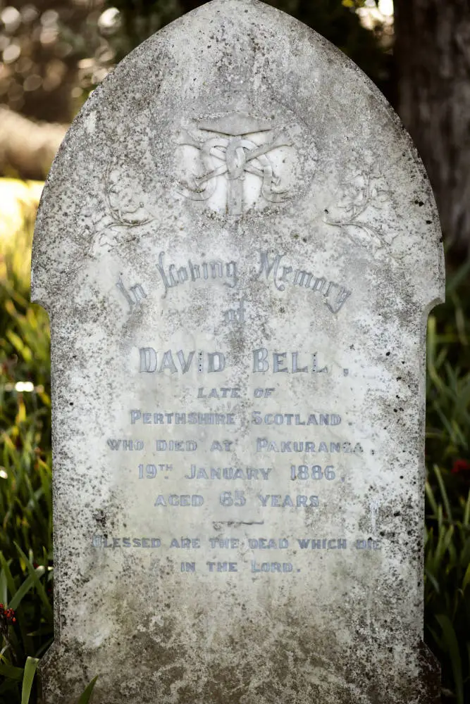 Headstone, Howick, 2013 | Record | DigitalNZ