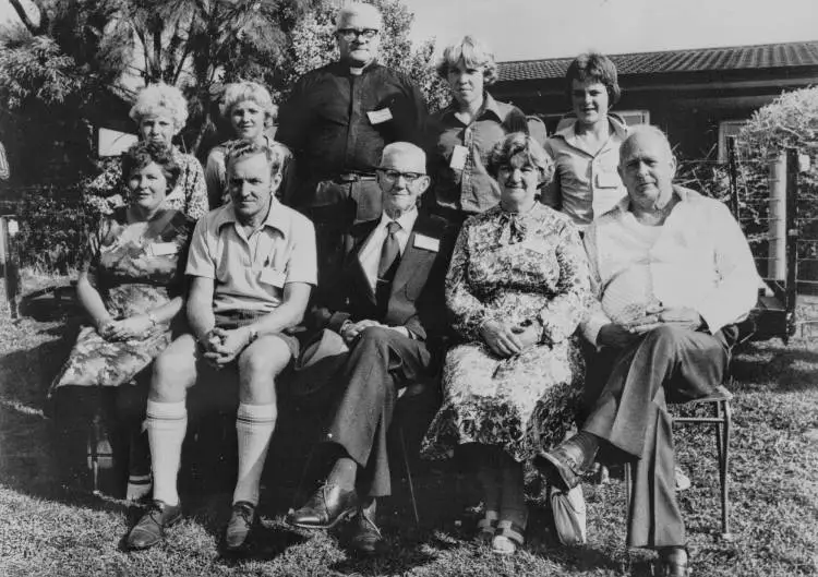 Hattaways and others, Whitford, 1979. | Record | DigitalNZ