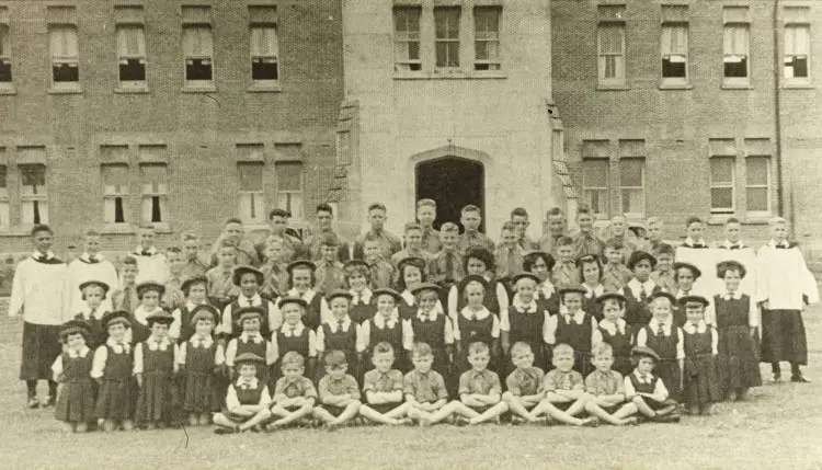 Children, Papatoetoe Orphan Home, ca 1948. | Record | DigitalNZ