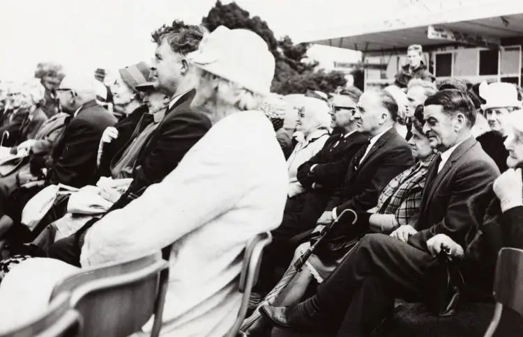 New post office, Papatoetoe, 1965 | Record | DigitalNZ