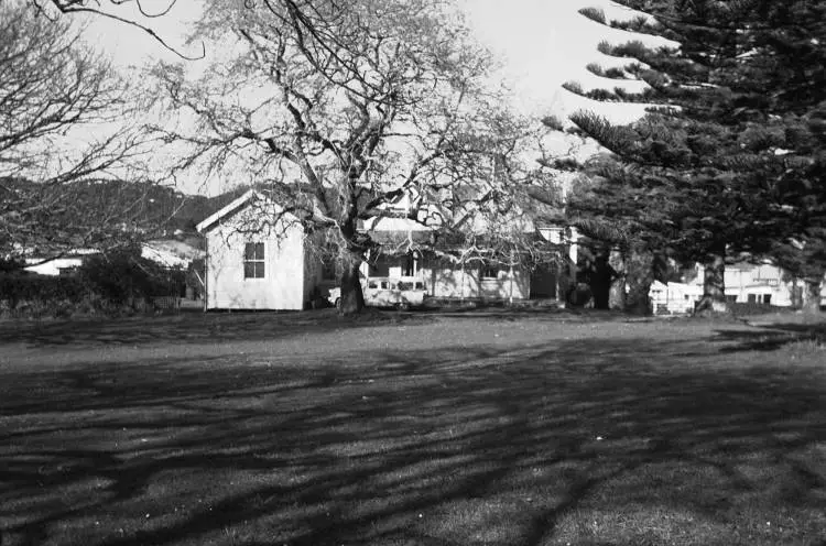 Sexton's House, Waikumete Cemetery. | Record | DigitalNZ