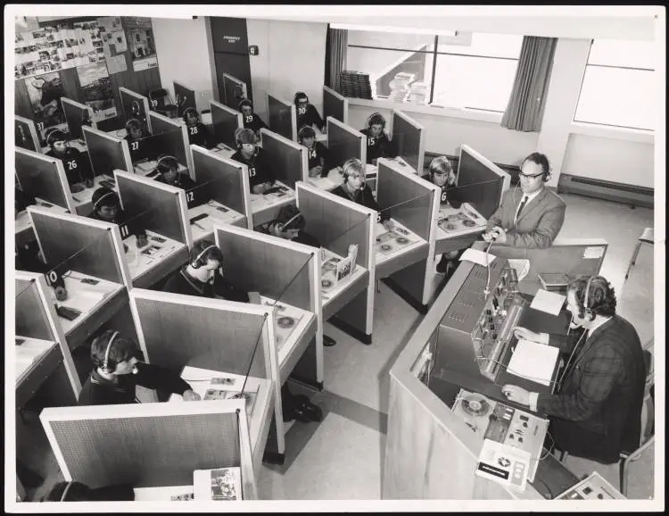 The language laboratory at Auckland Boys' Grammar School, 1970 | Record ...