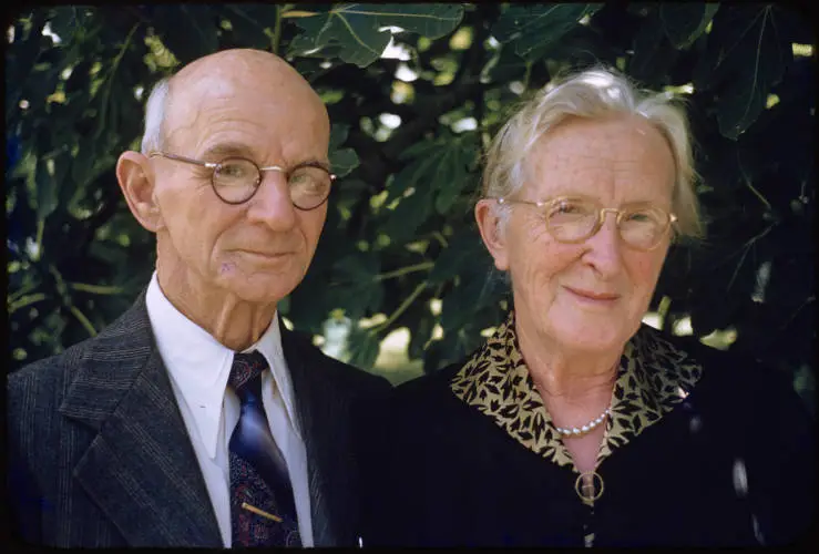 Harry and Mary Ellen Wakelin, 1956 | Record | DigitalNZ