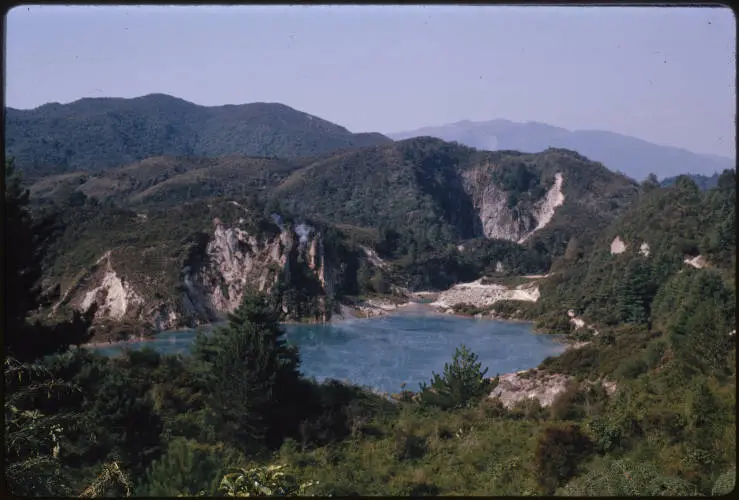 Frying Pan Lake, Waimangu | Record | DigitalNZ