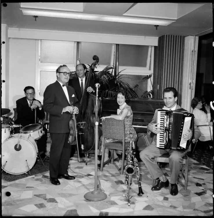 The Paul Lestre Group, 1961 | Record | DigitalNZ