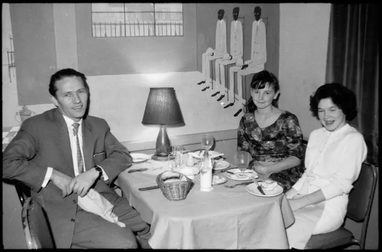 Le Gourmet Restaurant, Shortland Street, 1962 | Record | DigitalNZ