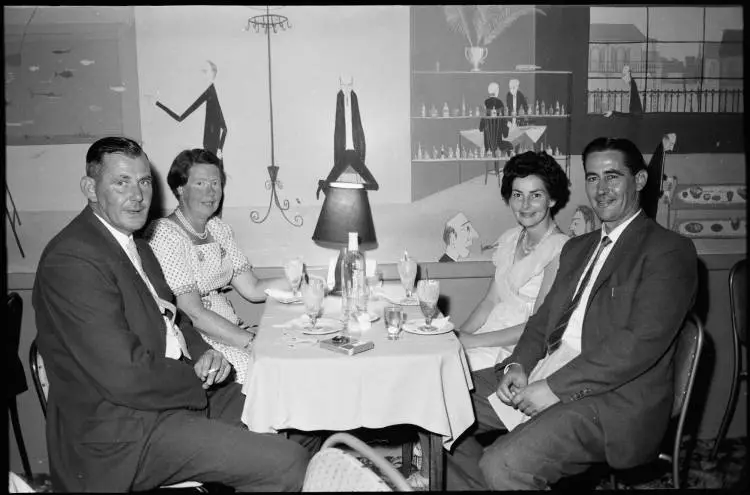 Le Gourmet Restaurant, Shortland Street, 1961 | Record | DigitalNZ