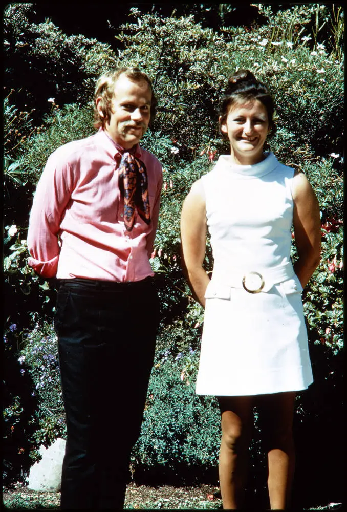 Bill and Sandy Rowntree, 1970 | Record | DigitalNZ