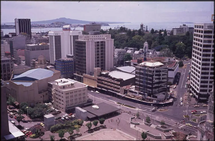 Aotea Square, 1982 | Record | DigitalNZ