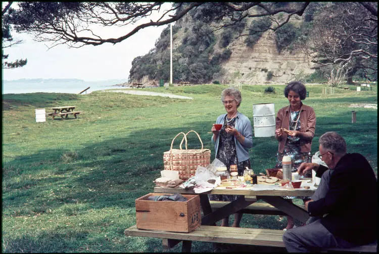Picnic at Wenderholm, 1967 | Record | DigitalNZ
