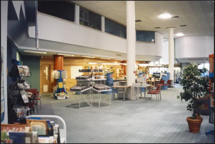 Panmure Library, 1999 | Record | DigitalNZ