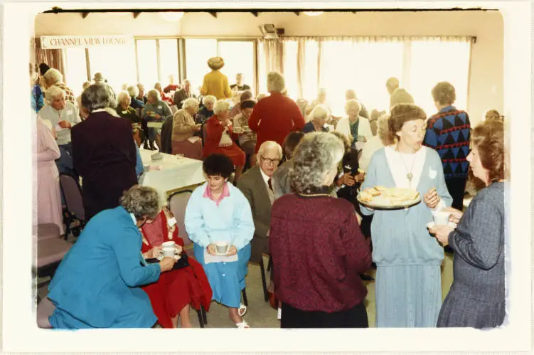 Takapuna residents reunion, Mary Thomas Centre, 1988 | Record | DigitalNZ