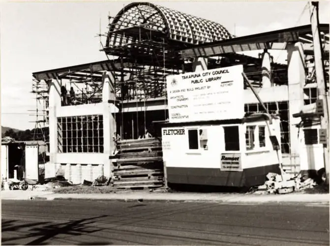 Takapuna Library construction, 1988 | Record | DigitalNZ