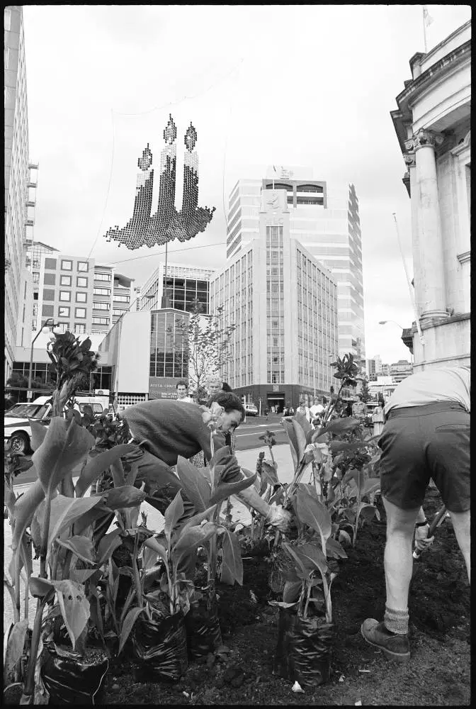 Gardeners in Aotea Square, Auckland Central, 1989 | Record | DigitalNZ
