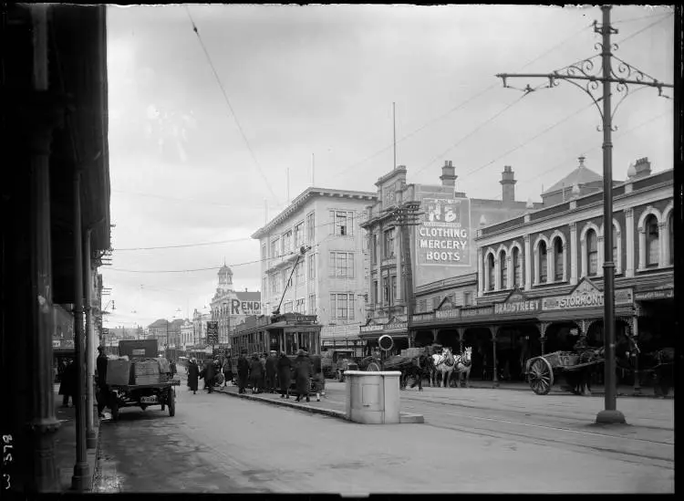 Karangahape Road, 1924 | Record | DigitalNZ