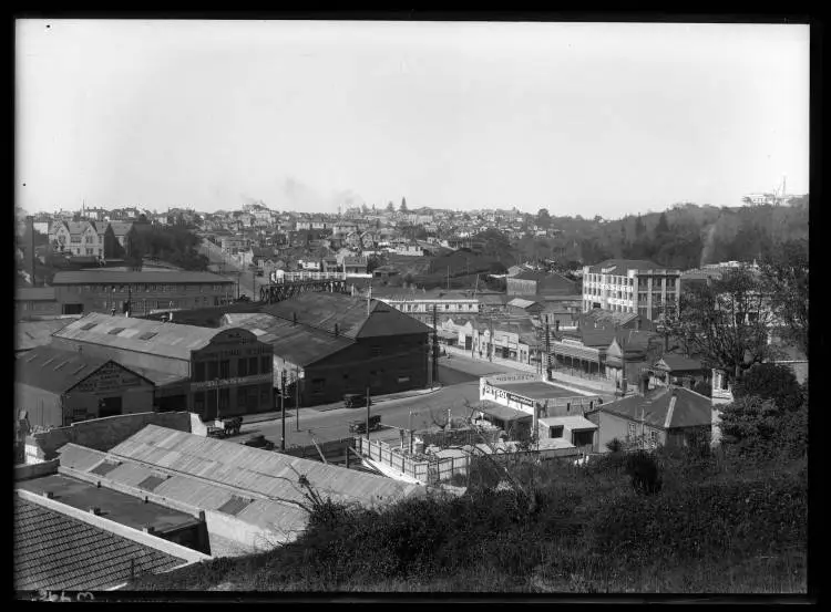 Beach Road and Parnell Rise, 1927 | Record | DigitalNZ