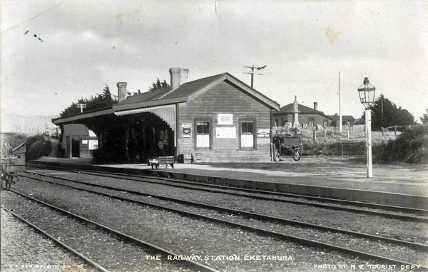 The Railway Station Eketahuna | Record | DigitalNZ