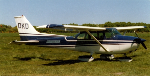Cessna 172 ZK-DKD at Hood Aerodrome : digital photograph | Record ...