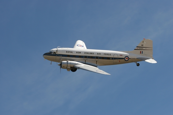Douglas DC-3 at Wings over Wairarapa 2009 : digital image | Record ...