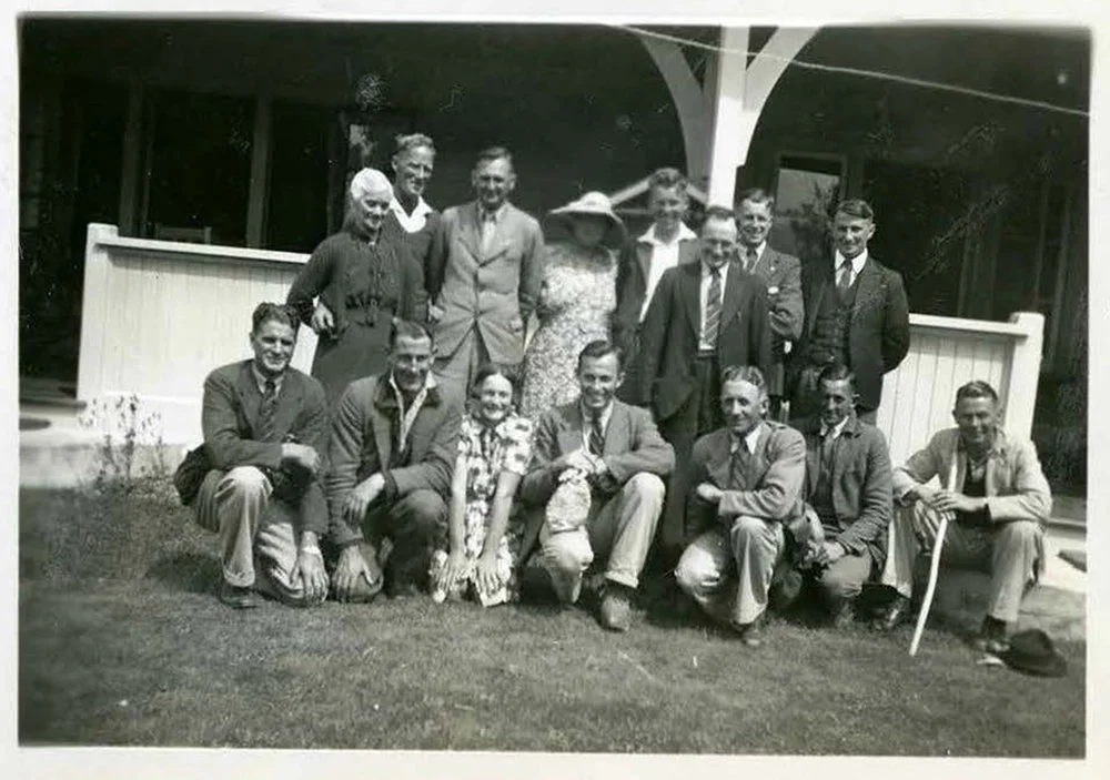 1940 VFM Mr Arthur Baker Wandle home | Record | DigitalNZ